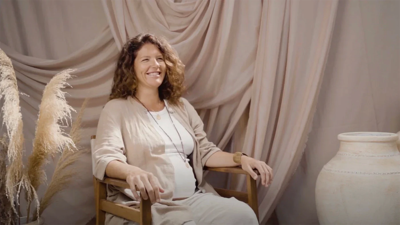 HER STORIES – Life in a female body | EP 01 with Emily Kuser – Anandasoul